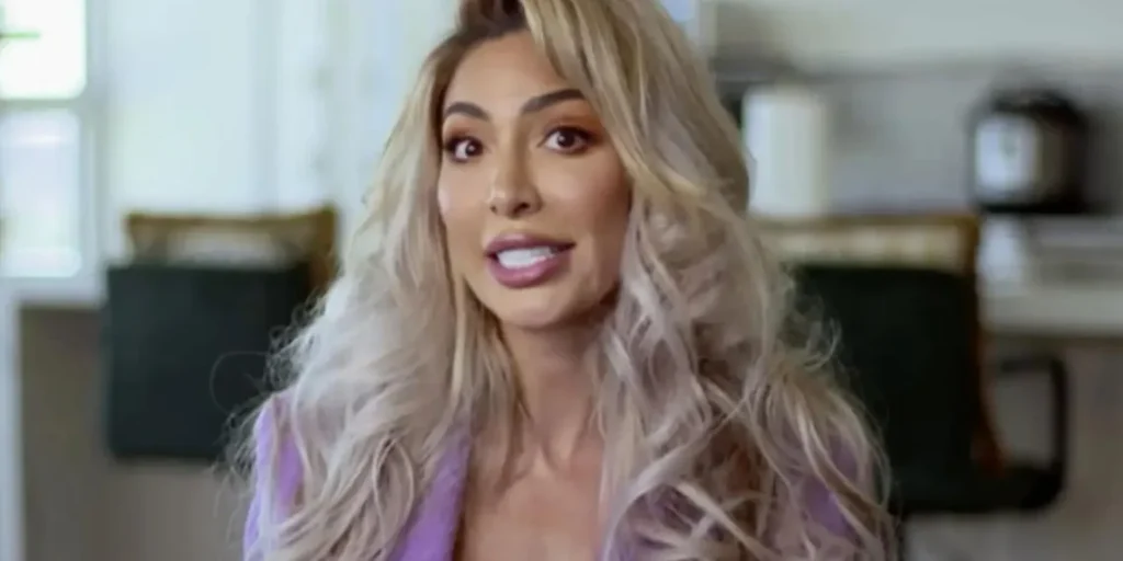 Teen Mom: Farrah Abraham Opens Up About Self-Love & Her Plastic Surgery ...