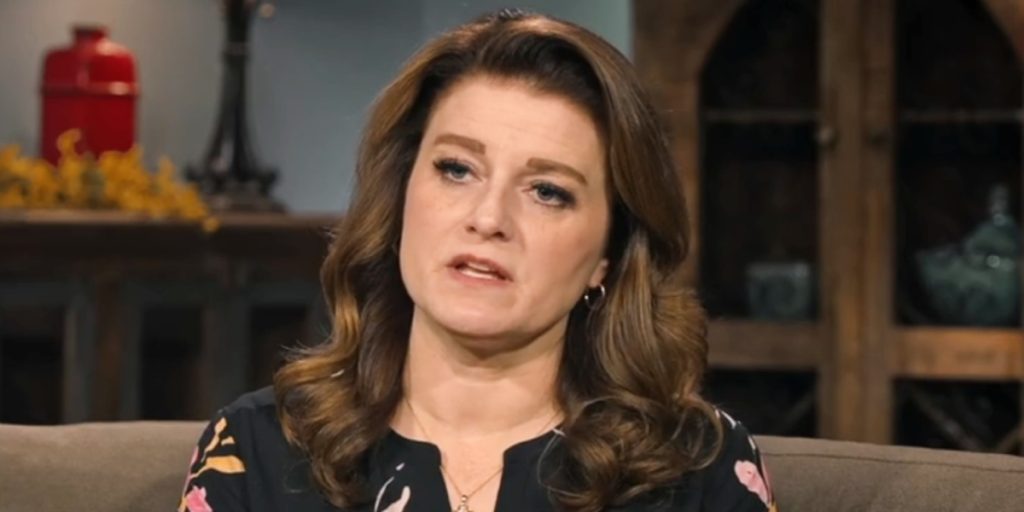 Sister Wives: Robyn's Massive Credit Card Debt In Thousands Revealed ...
