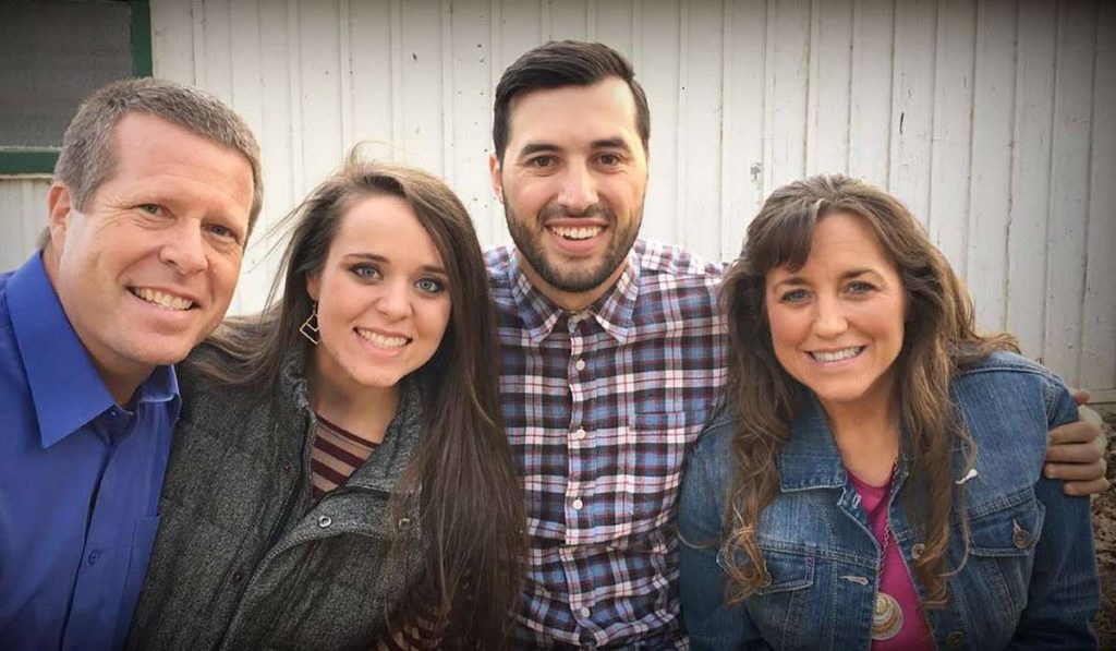Duggar News: Jim Bob Asked Jeremy Whether He Had Ever Kissed A Boy Or ...