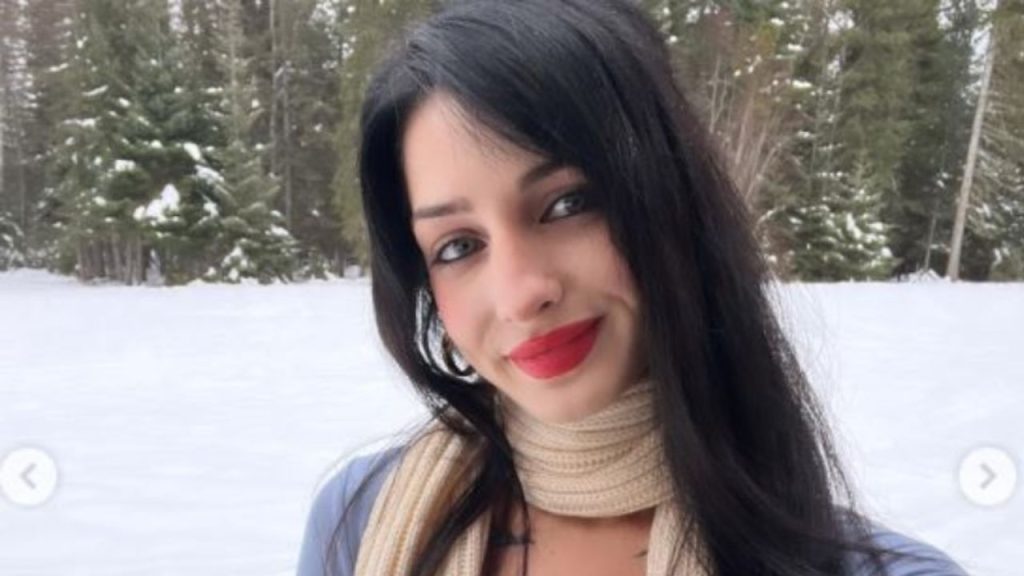 Welcome To Plathville: Moriah Plath Opens Up About Her Bold Black Hair ...