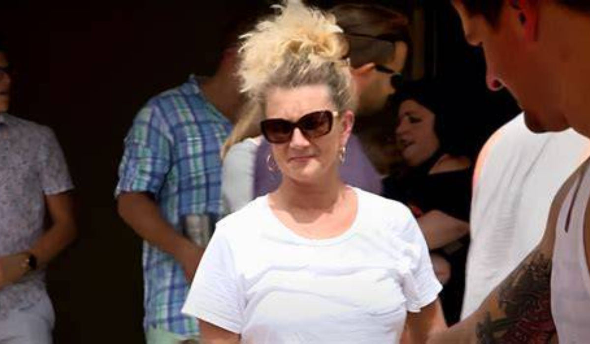 OutDaughtered: Danielle & Adam Recreate Their Engagement Photos, Look So Much In Love!! - TV ...