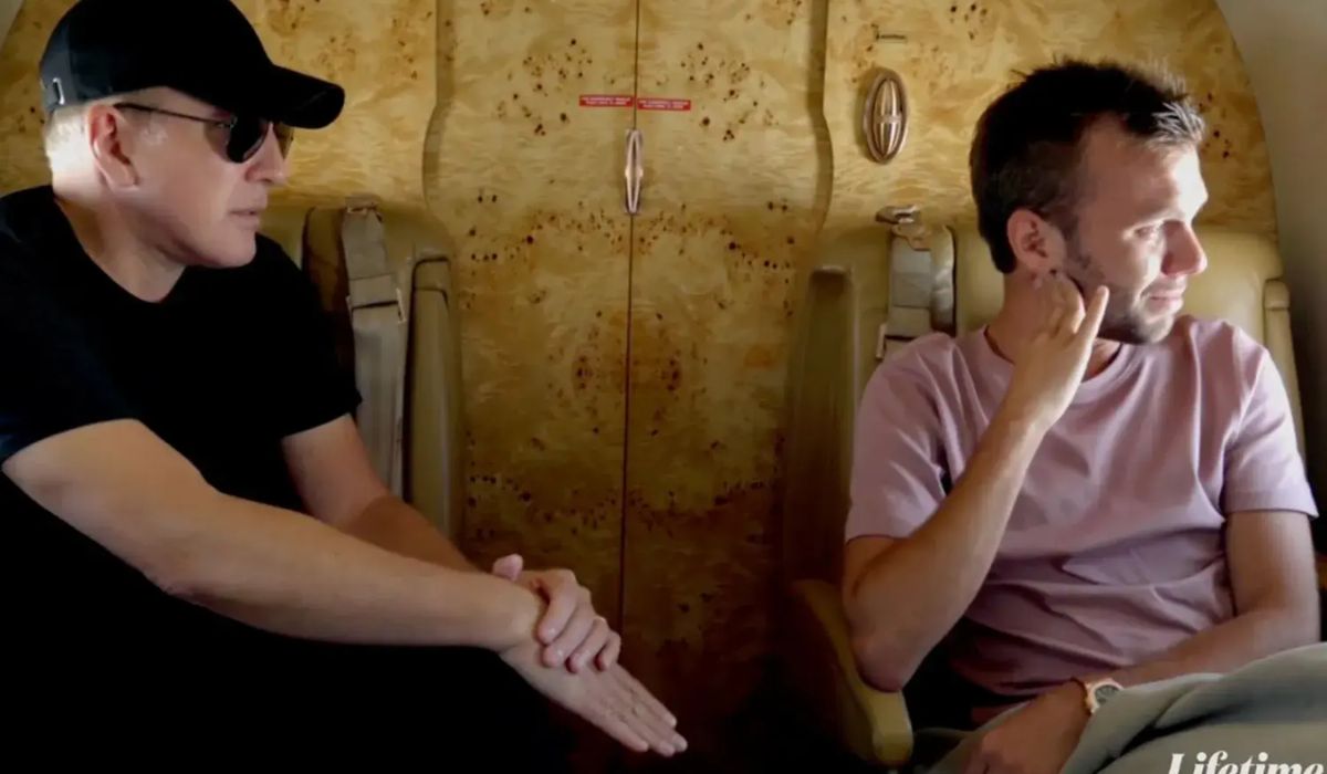 Chrisley Knows Best: Chase Chrisley Hopes That God Will Curse Dad Todd ...