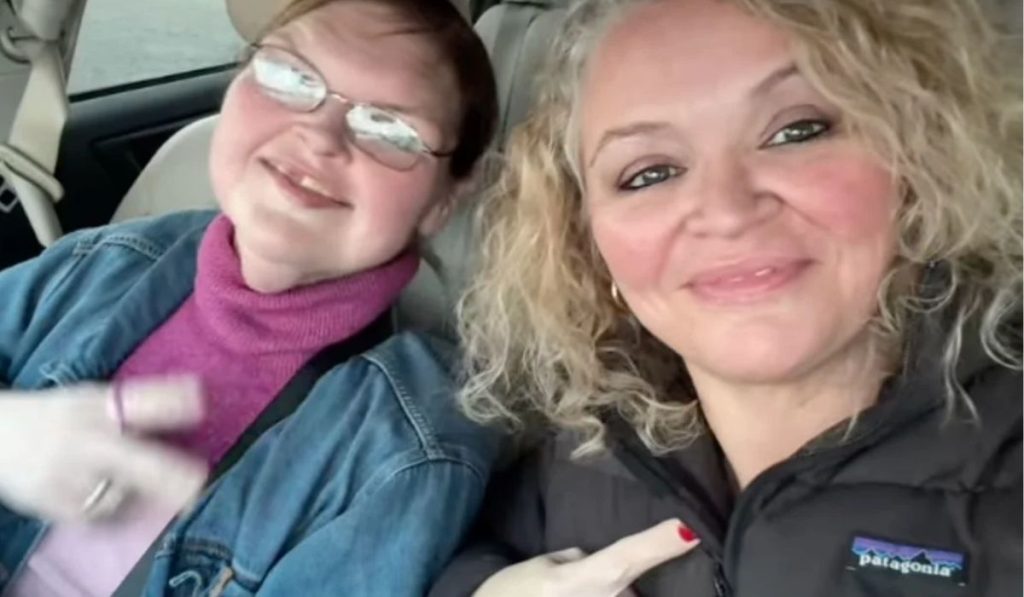 1000 Lb Sisters: Tammy Slaton & Amanda Halterman Collaborate For Their ...