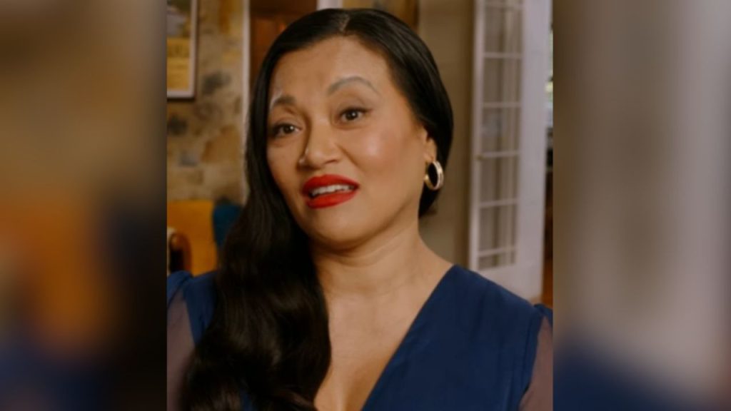 90 Day Fiance New Star Lisa Reveals She Is Still Married To Her Ex-Wife ...