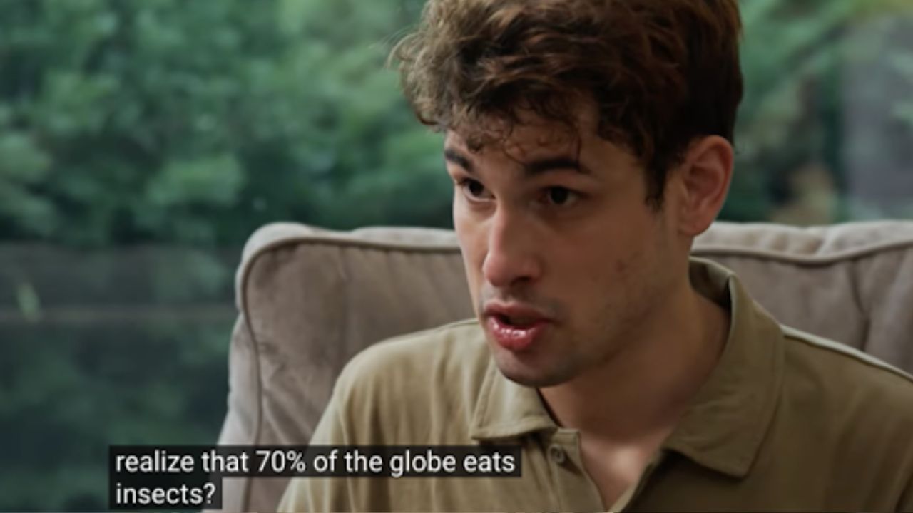 My Strange Addiction Star Says Eating LIVE WORMS Is “Just Like French ...